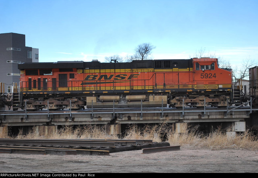 BNSF 5924
